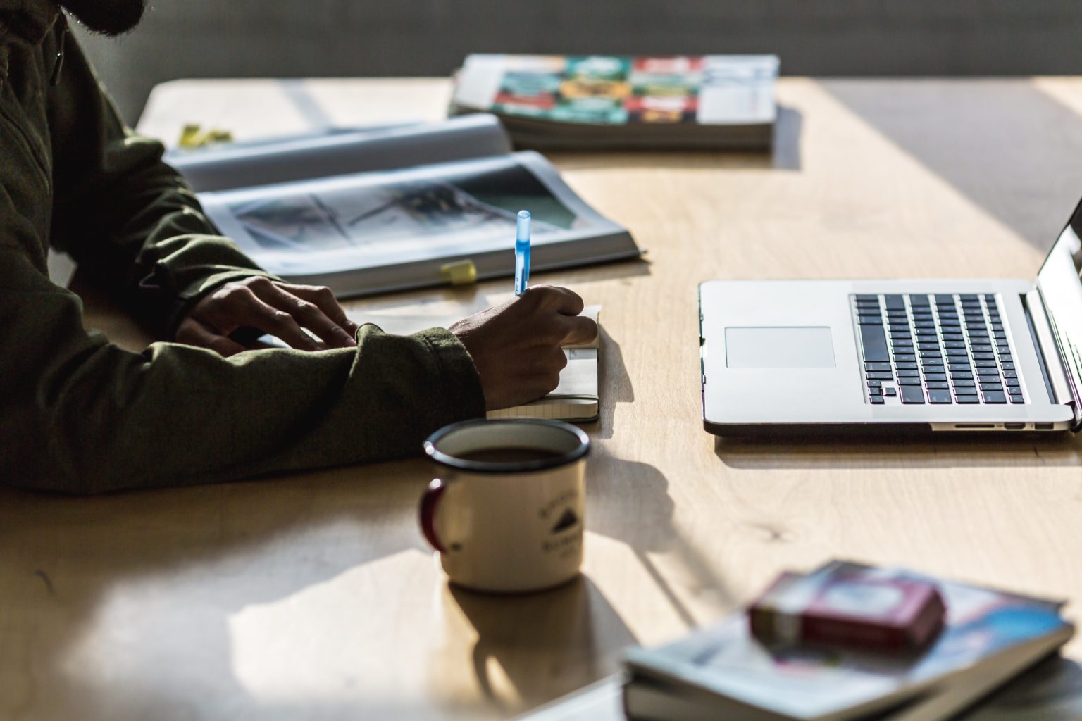 10 Ways To Come Up With Story Ideas Actually Writing
